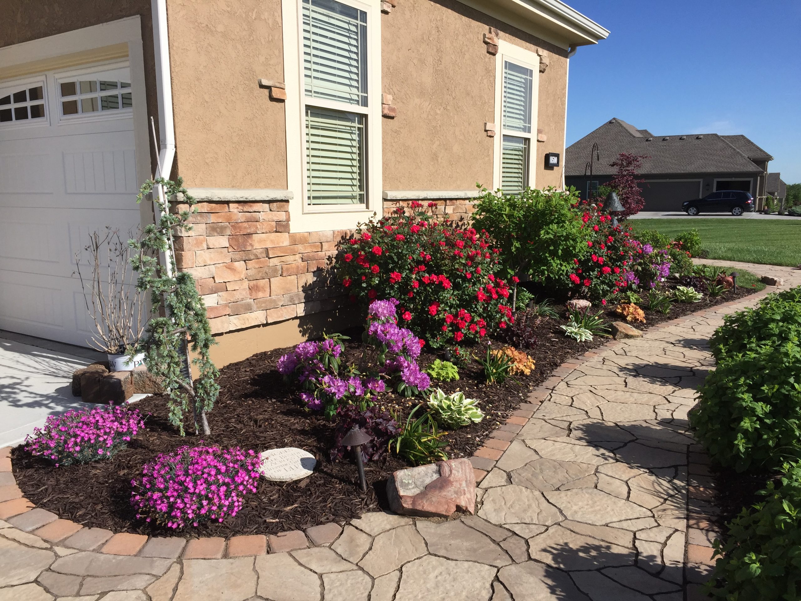 Landscape Center - Full Features Landscape & Garden Center